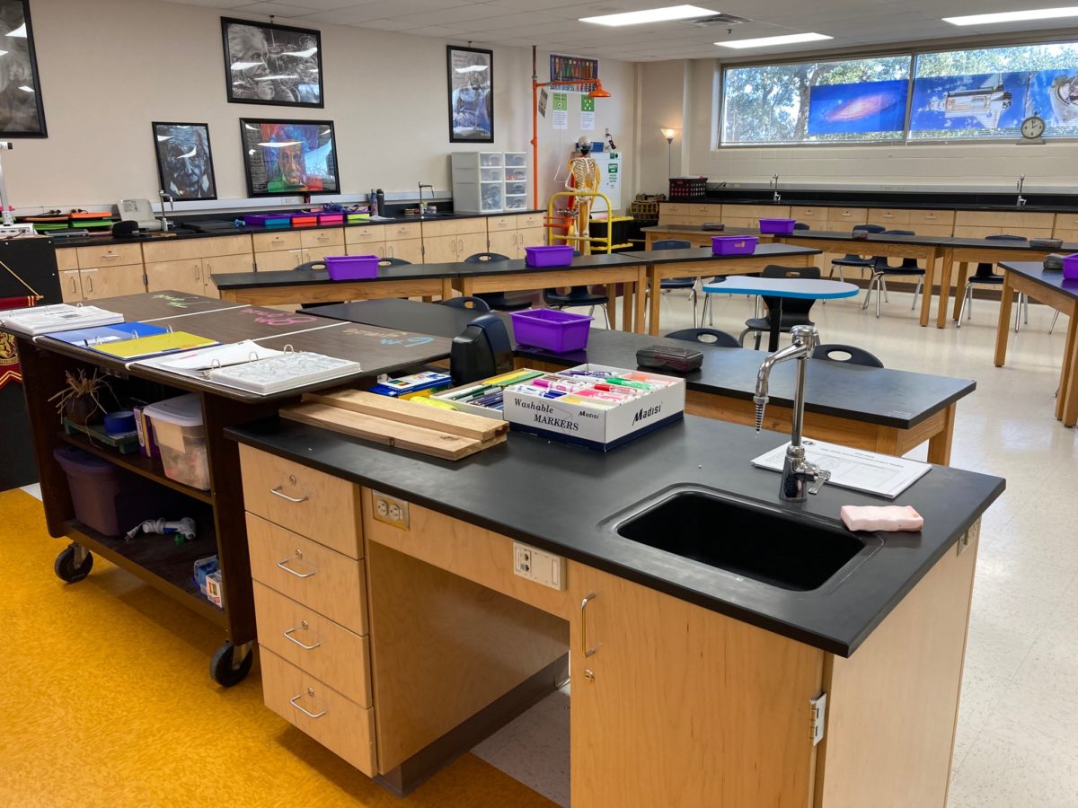 NISD Hobby Middle School Science Classroom Renovations - CGC - General ...